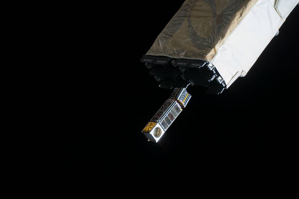Attitude determination for small satellites with infrared Earth horizon ...